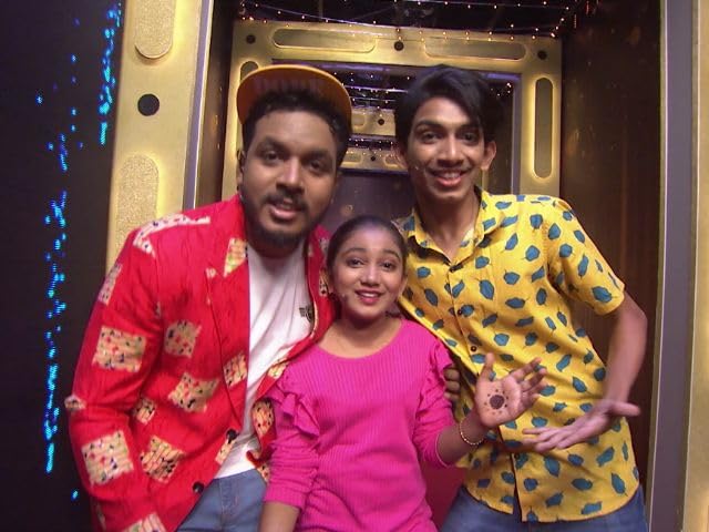 Prime Video: Oru Chiri Iru Chiri Bumper Chiri Season 5