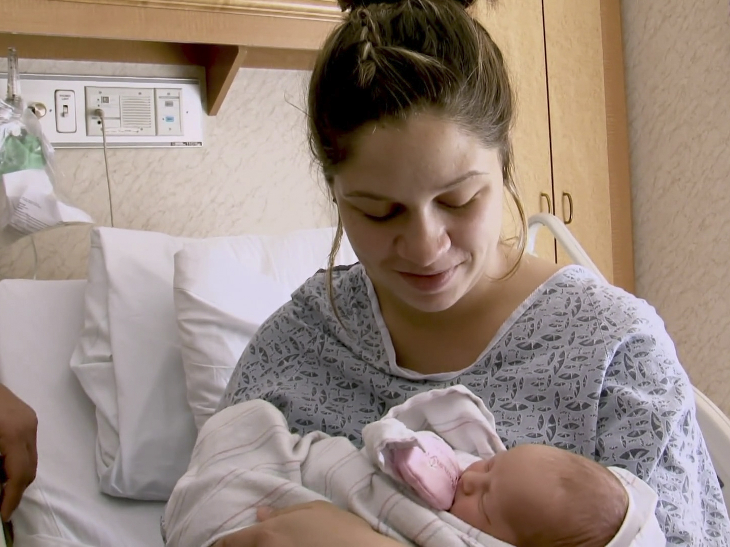 Prime Video: My Teen is Pregnant And So Am I - Season 1