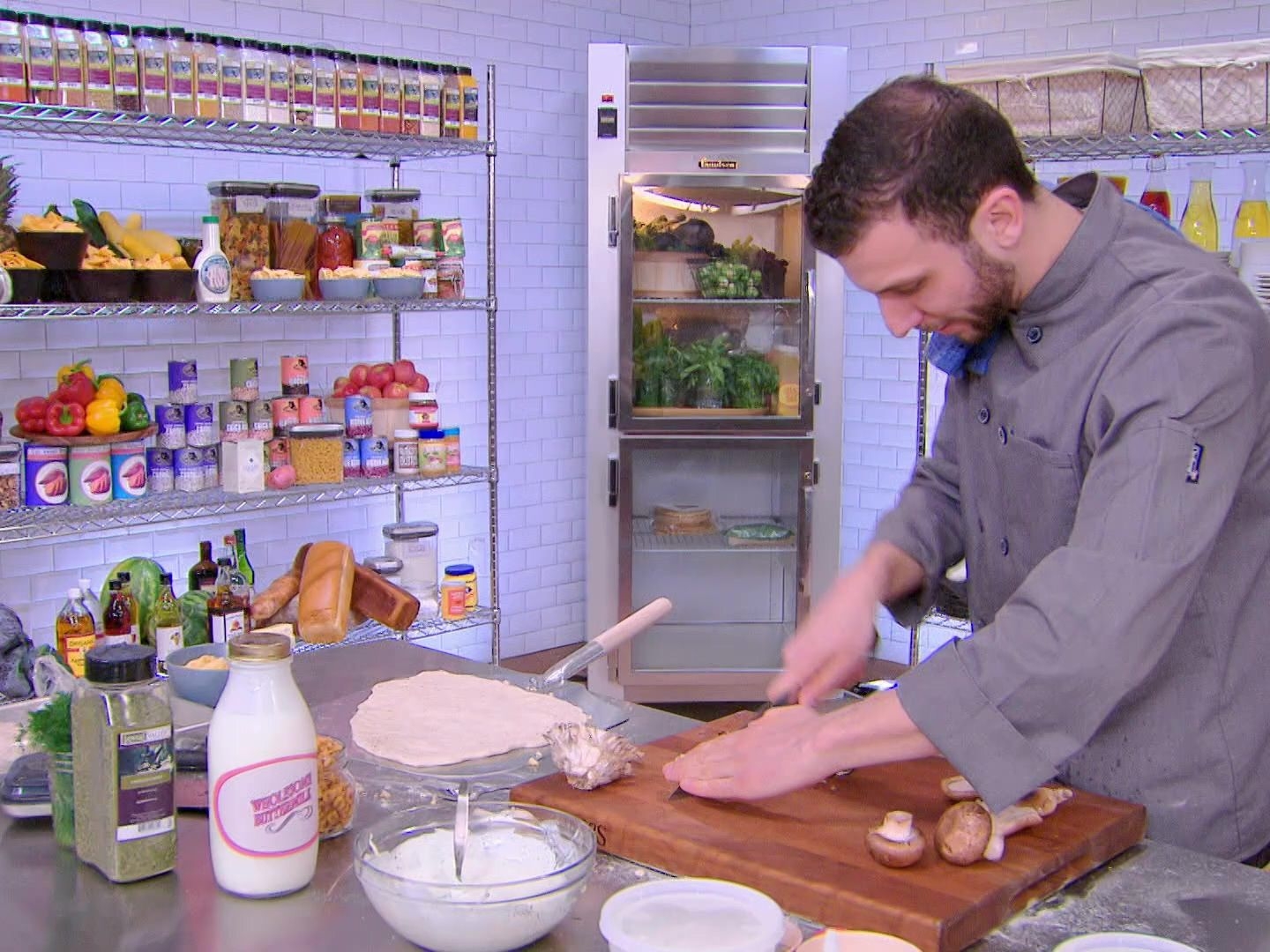 Prime Video: Cooks vs. Cons - Season 5