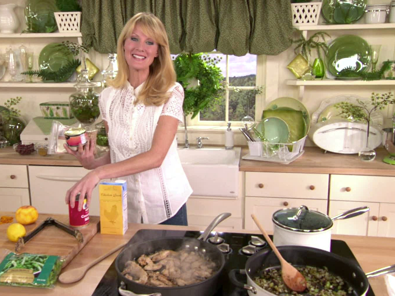 Prime Video: Semi-Homemade Cooking with Sandra Lee - Season 13