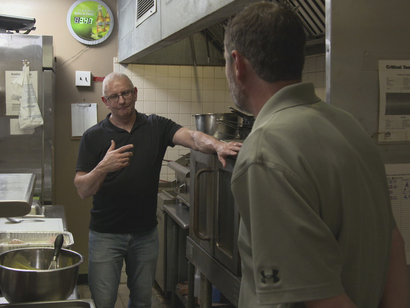 Prime Video: Restaurant: Impossible - Season 18