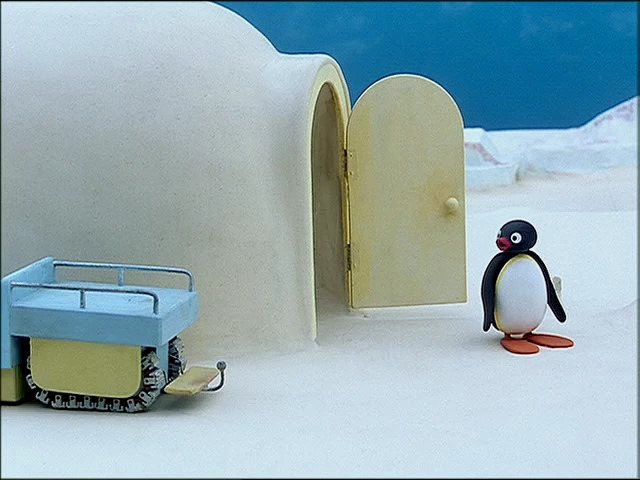 Pingu Igloo Playset