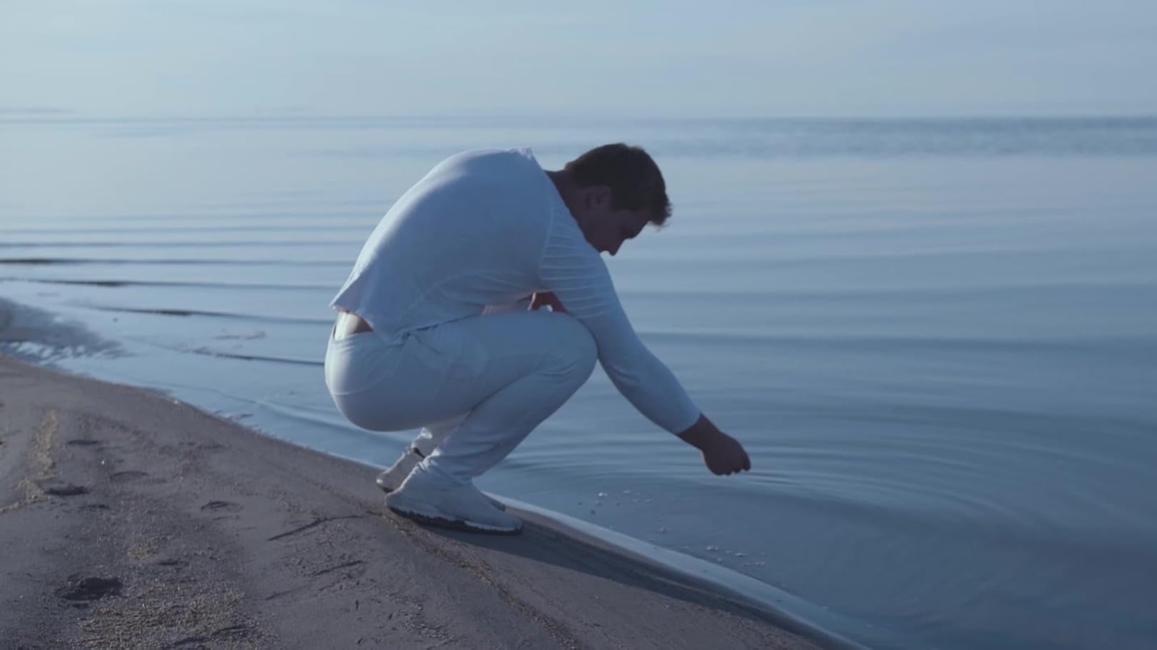 Watch Mr. Earth | Prime Video