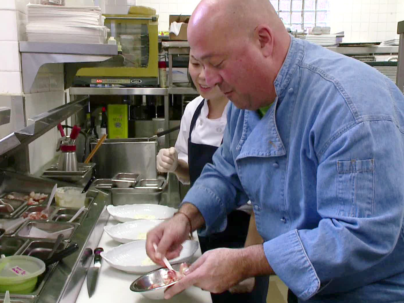 Prime Video: Bizarre Foods with Andrew Zimmern - Season 4