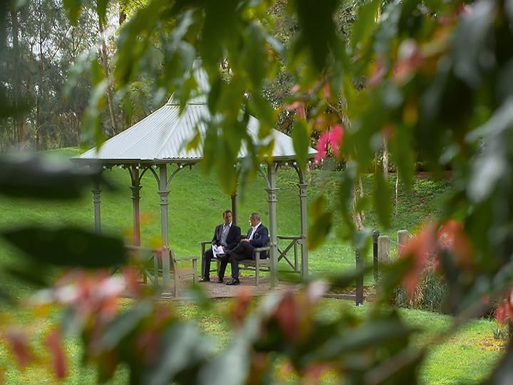 Prime Video: Neighbours – 2016 Episodes