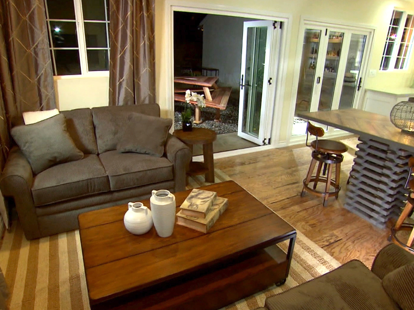 Prime Video: House Crashers - Season 8