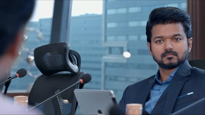 Amazon.com: Vaarasudu : Thalapathy Vijay, Rashmika Mandanna, Jayasudha ...