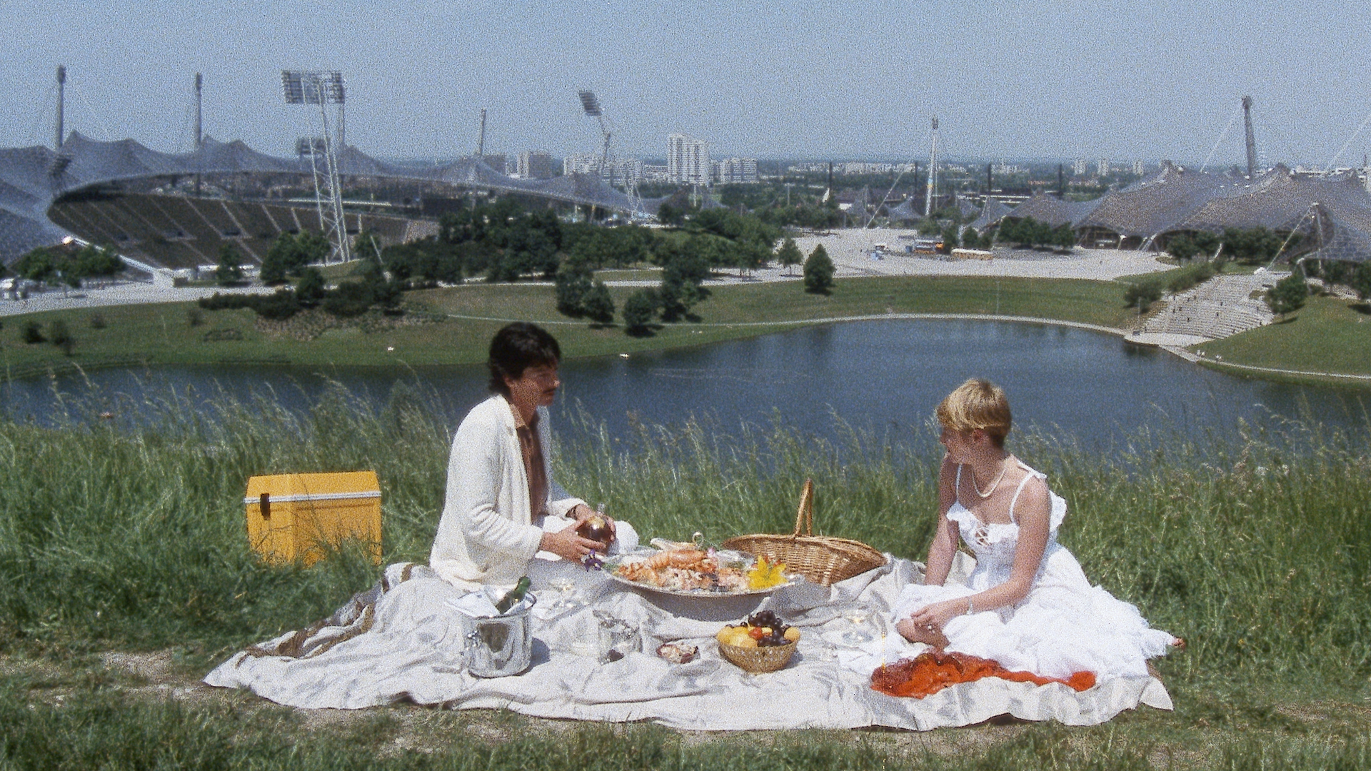 Watch Making Out | Prime Video