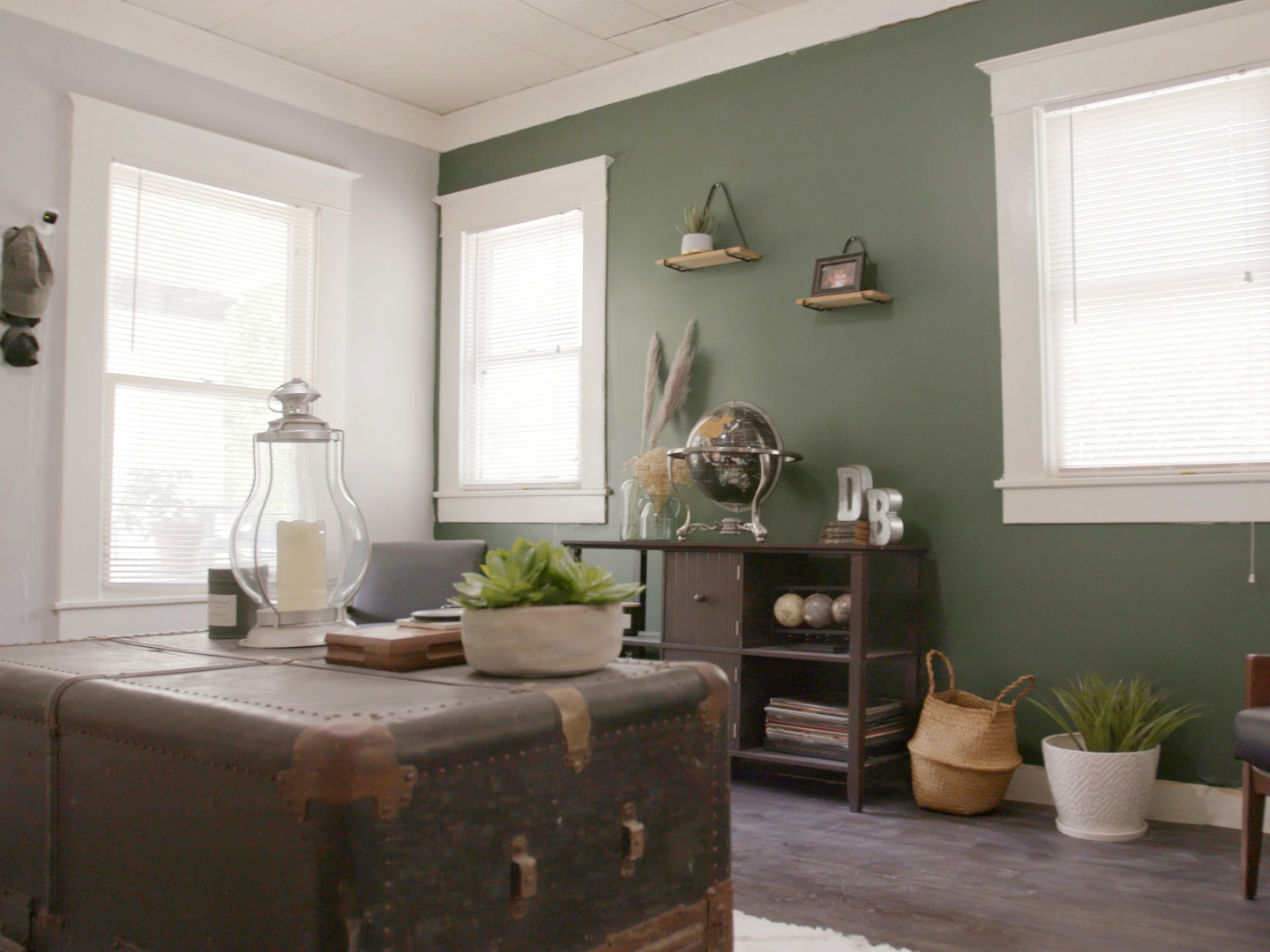 Prime Video: First Time Fixer - Season 2