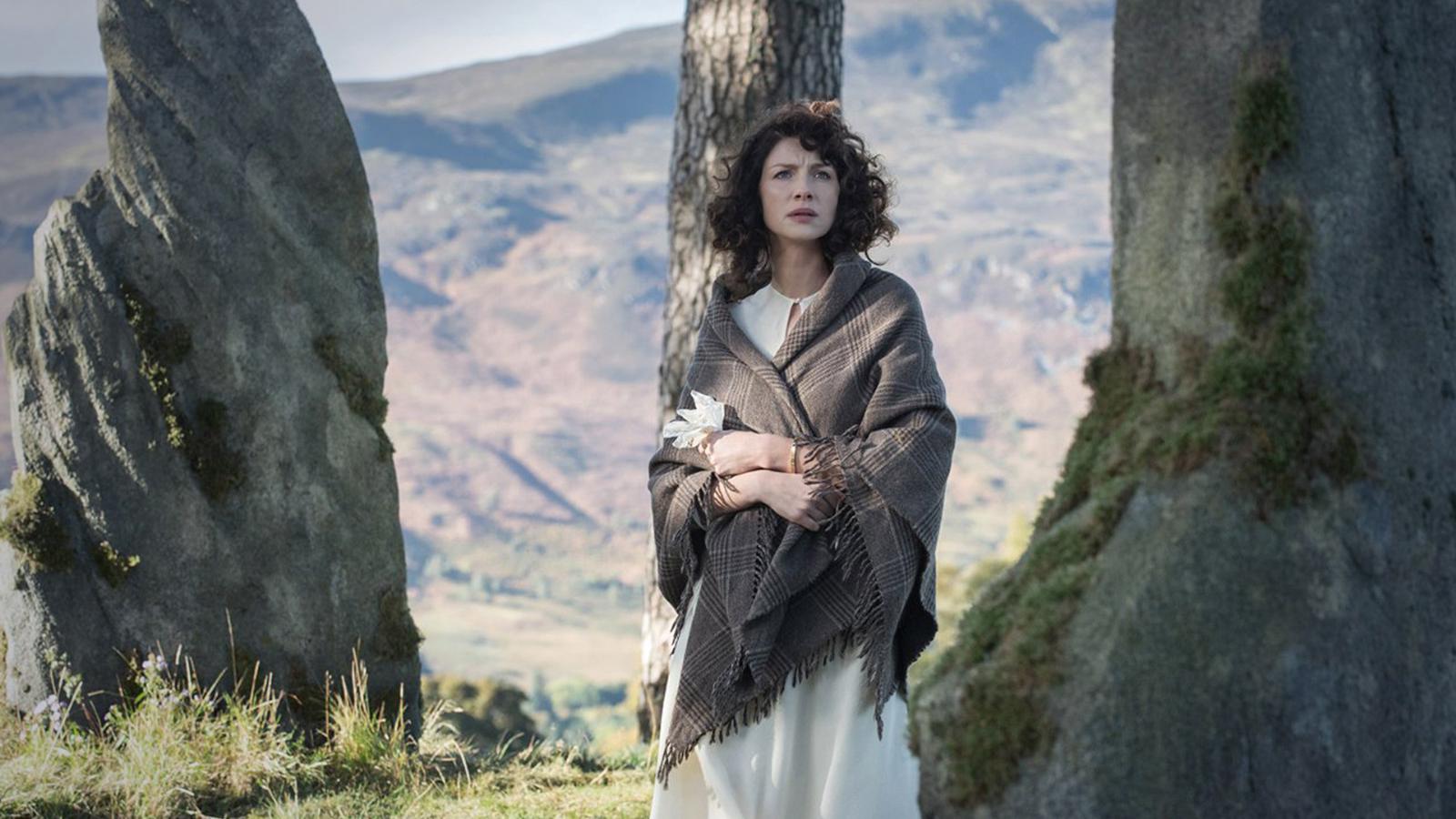 Watch Outlander, Season 1 - Volume 1 | Prime Video