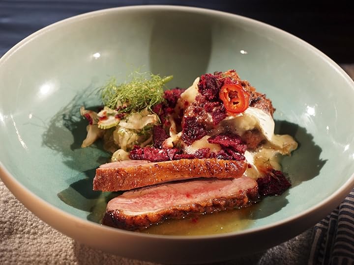 Amazon.com: Guy's Grocery Games - Season 32 : Crista Luedtke, Braunda ...