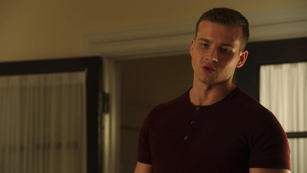 Watch 9-1-1 Season 2 | Prime Video