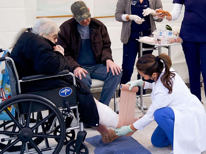 Prime Video: Dr. Pimple Popper - Season 9