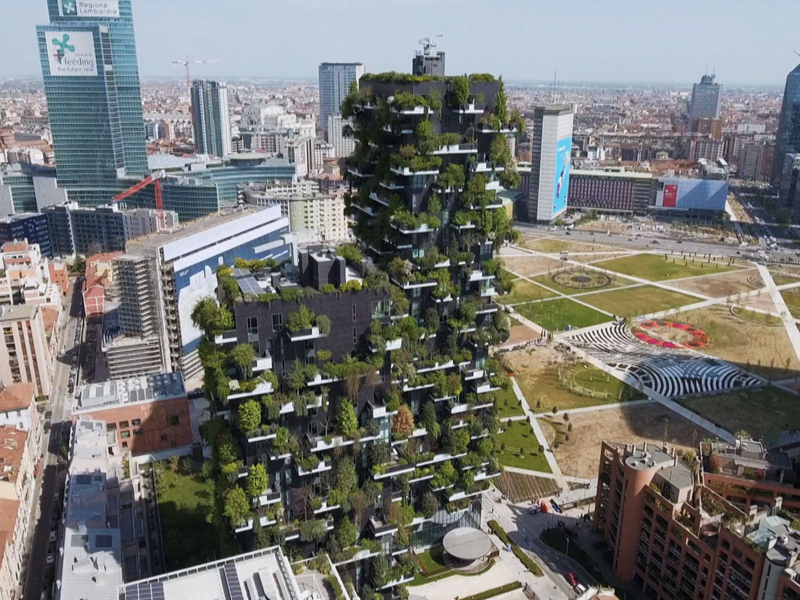 Prime Video: How Did They Build That - Season 1