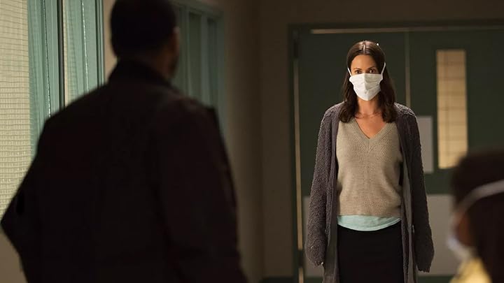 Prime Video: Containment: Season 1