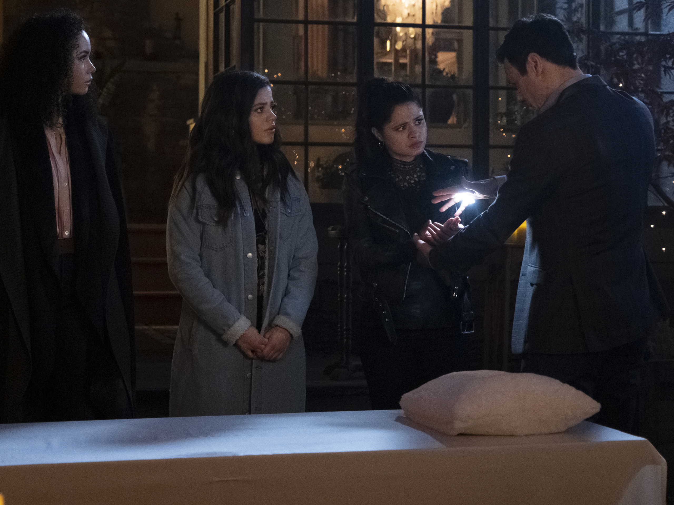 Prime Video: Charmed S1 - Season 1