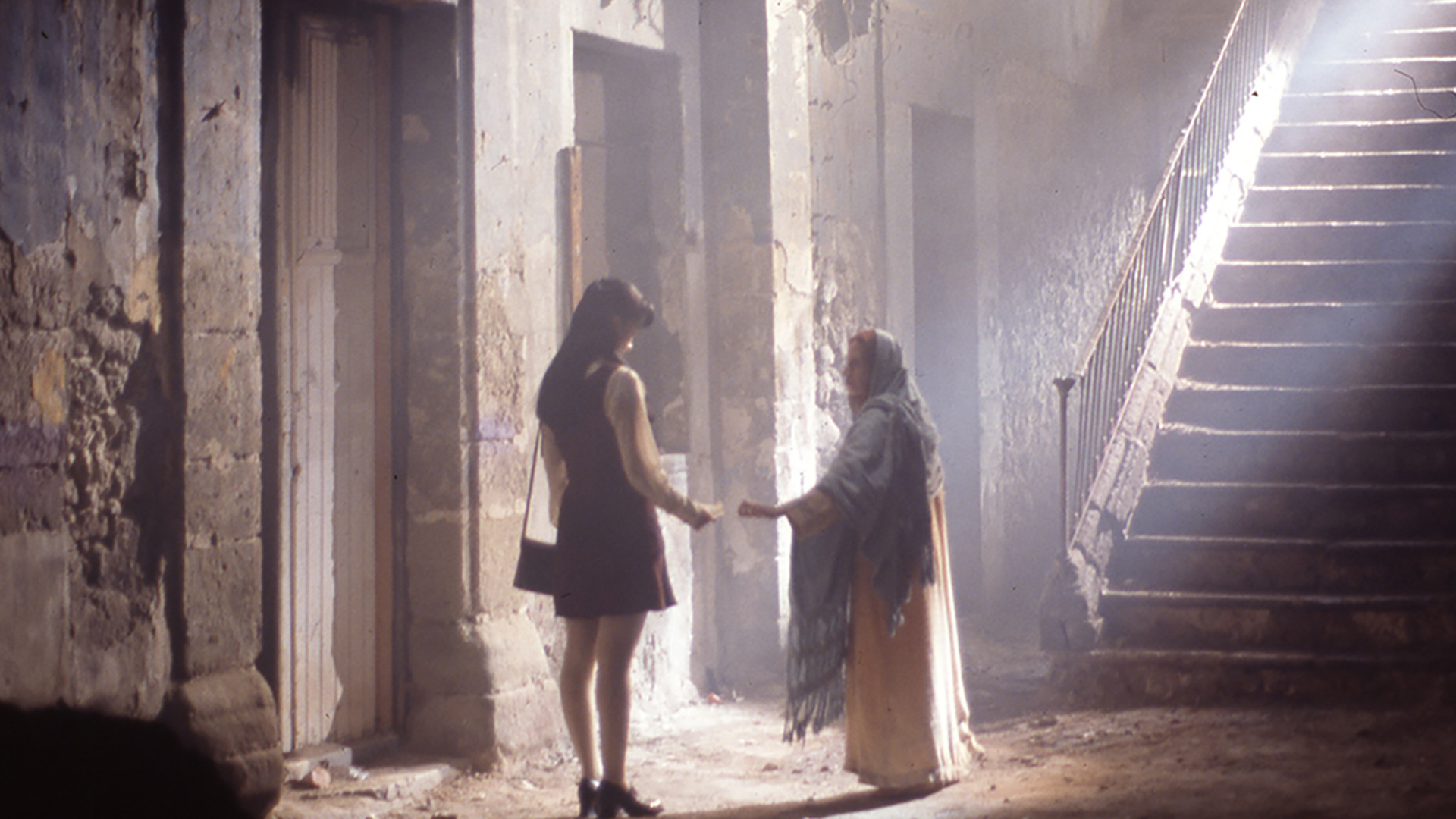 Amazon.com: Sobrenatural : Alejandro Tommasi, Delia Casanova, Ricardo ...