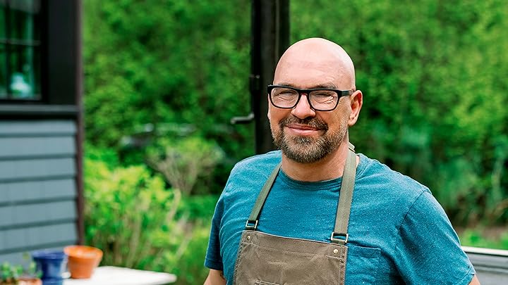 Prime Video: Symon's Dinners Cooking Out - Season 1