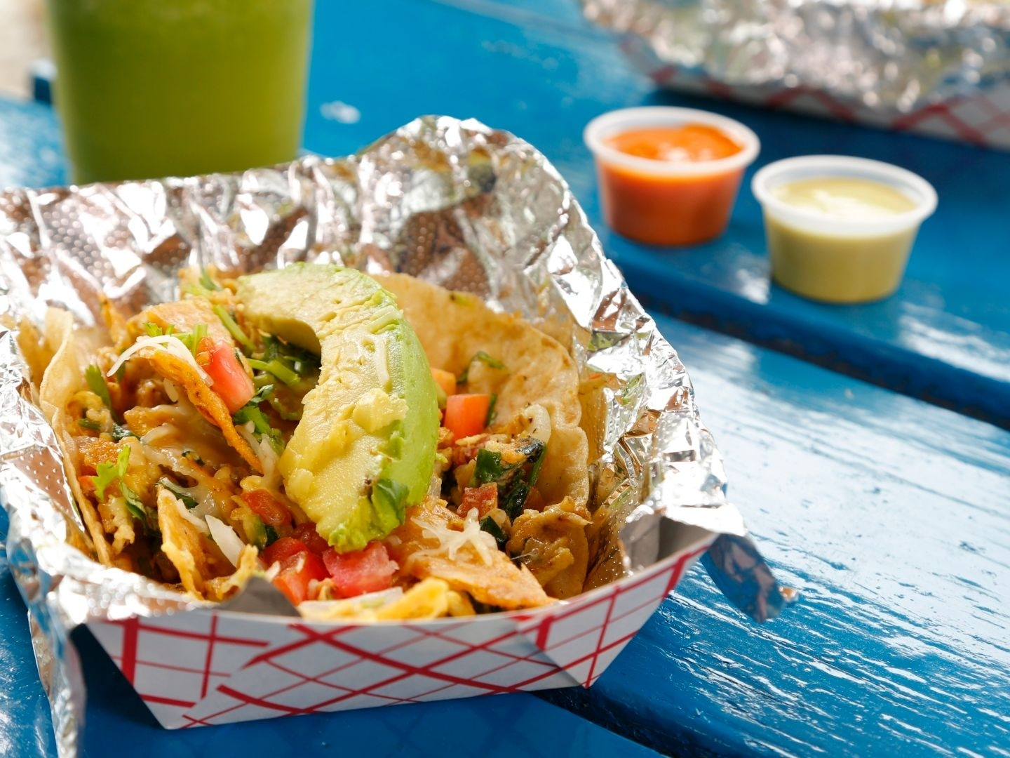 Prime Video: Bizarre Foods: Delicious Destinations - Season 3