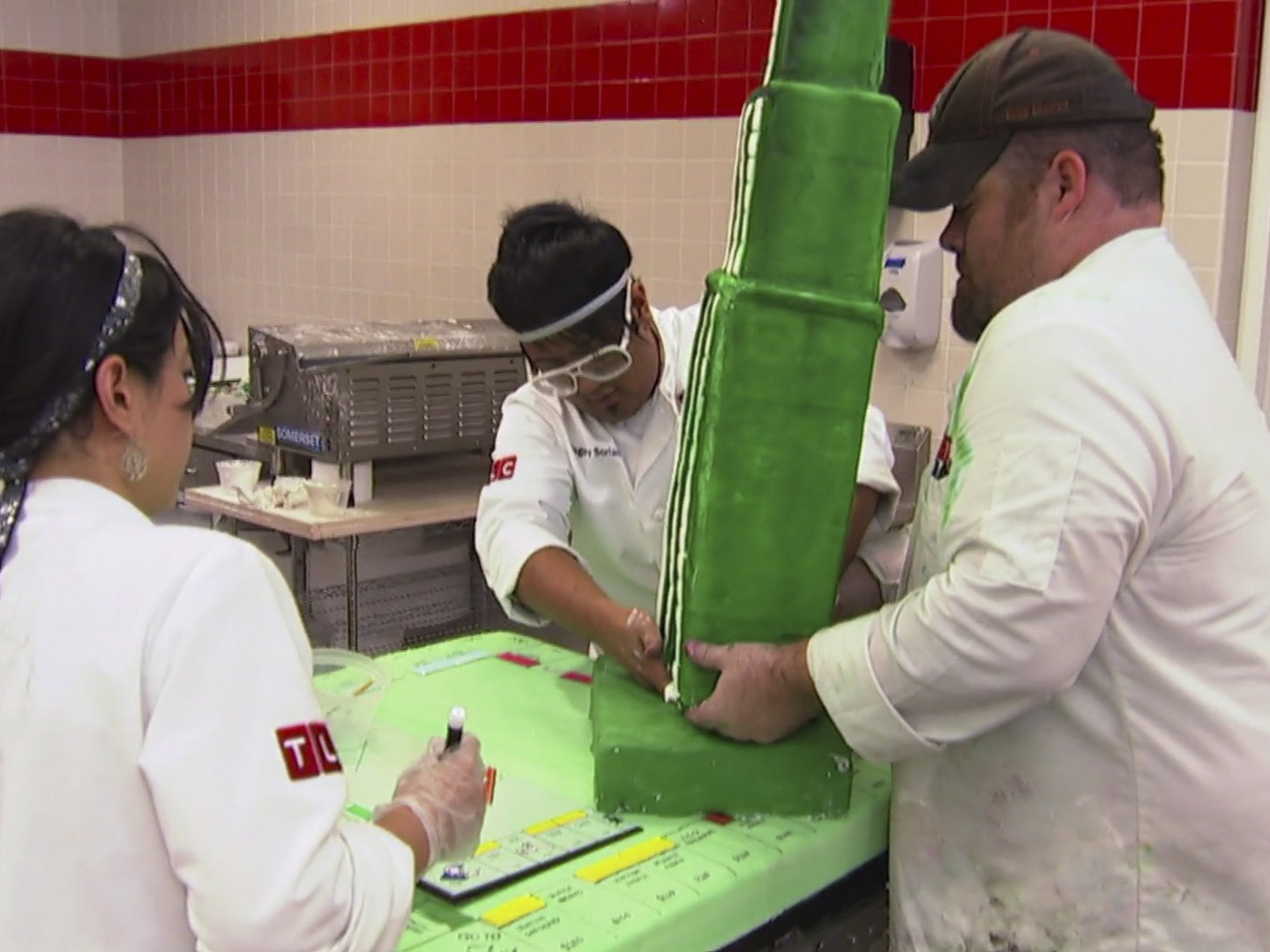 Prime Video: Cake Boss: Next Great Baker - Season 1