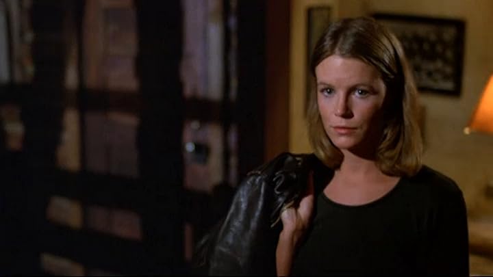 Amazon.com: The Hand (1981) : Michael Caine, Andrea Marcovicci, Annie ...