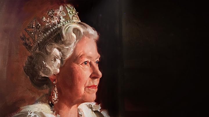 Amazon.com: Moments that Defined Queen Elizabeth II : Alex Pitcher ...