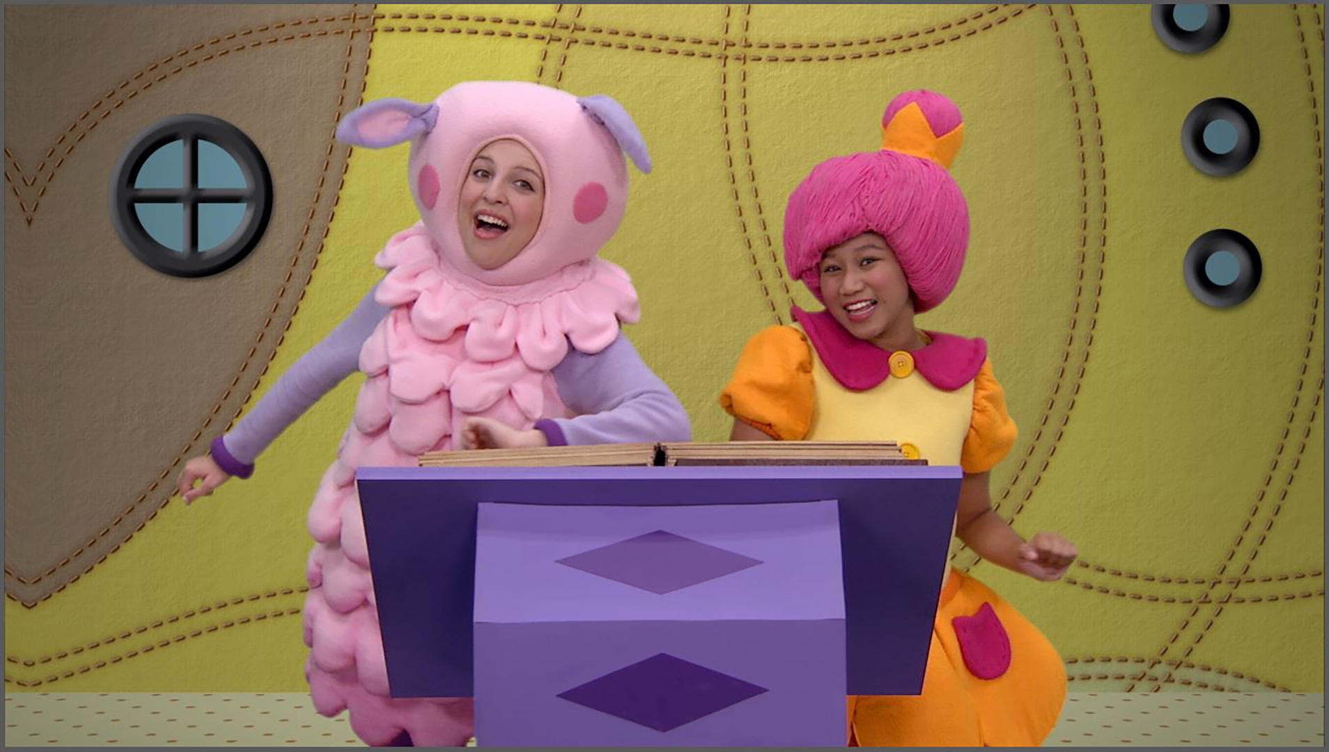 Prime Video: Sing and Rhyme with Mother Goose Club