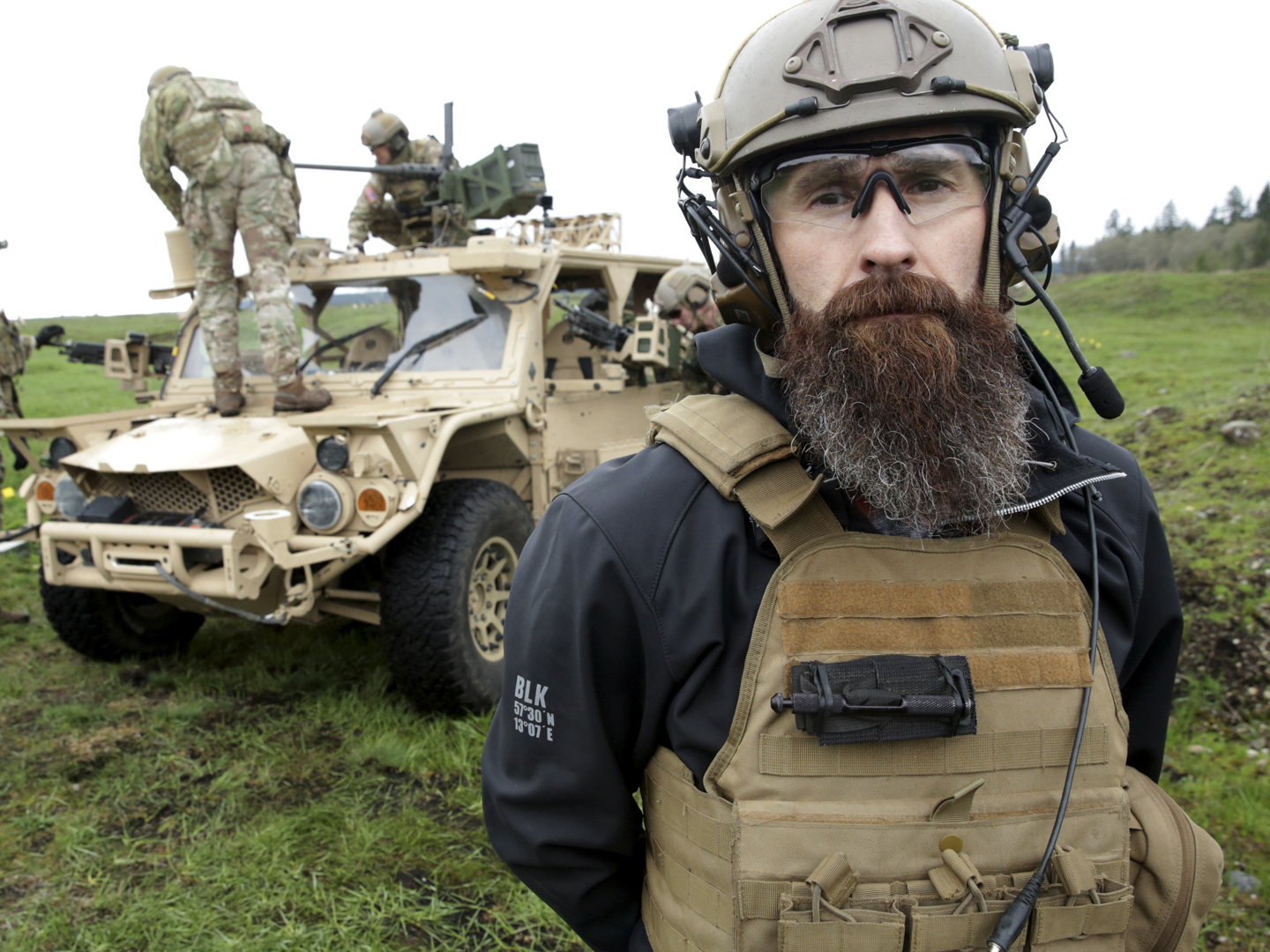 Prime Video: Aaron Needs a Job - Season 1