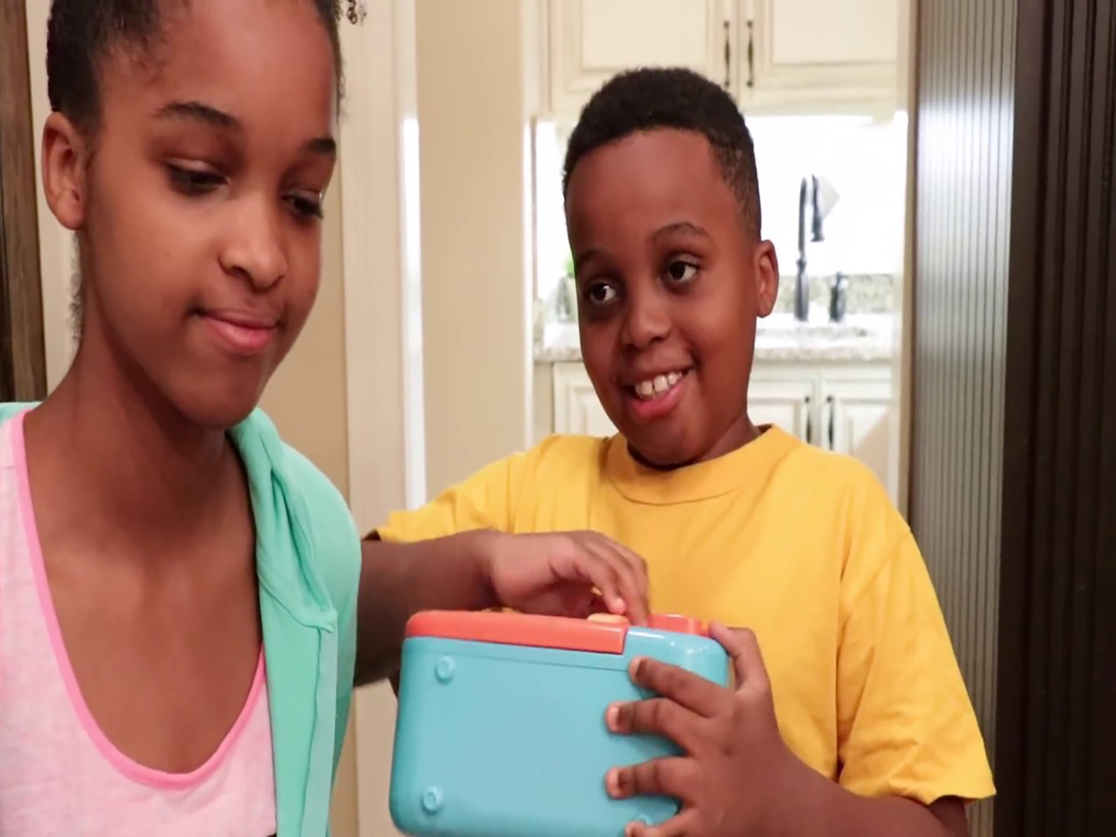 Prime Video: Onyx Family