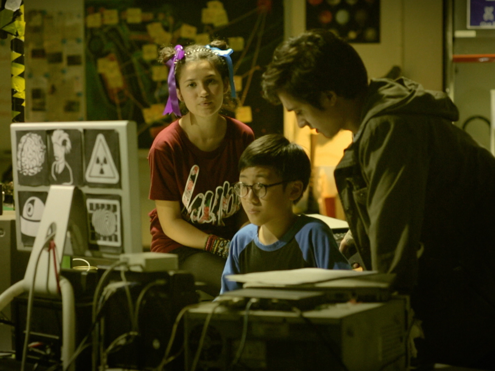 Prime Video: Avenue 13