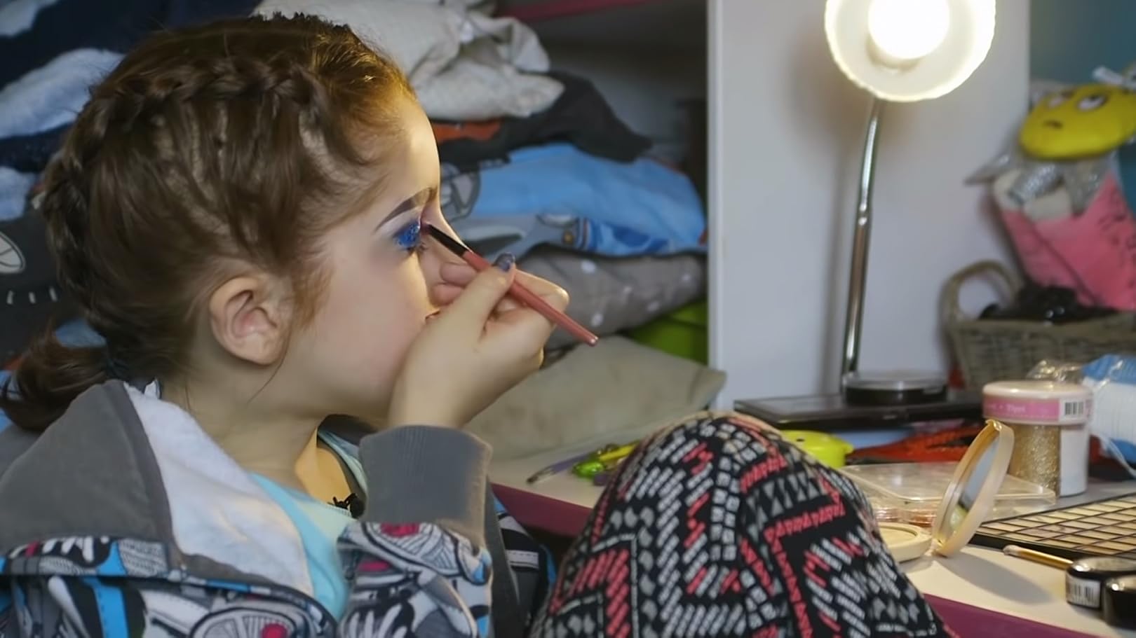 Amazon.com: Violet Vixen : Shane Jenek, Lauren Noakes, Leo Noakes ...