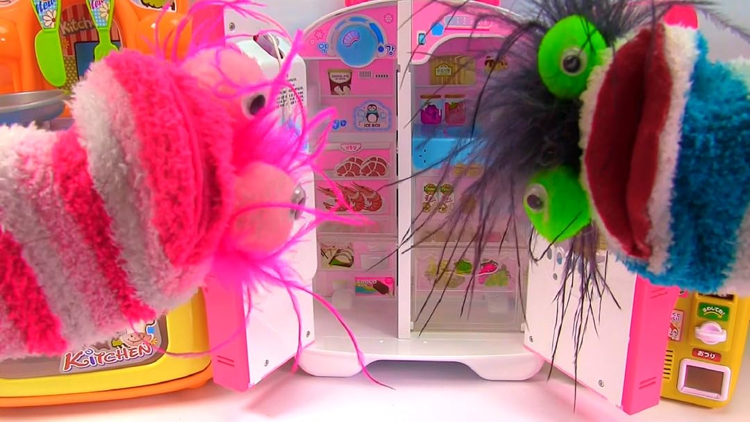 Amazon.com: Fizzy and Phoebe Learn Fruit and Vegetable Names : Miss ...