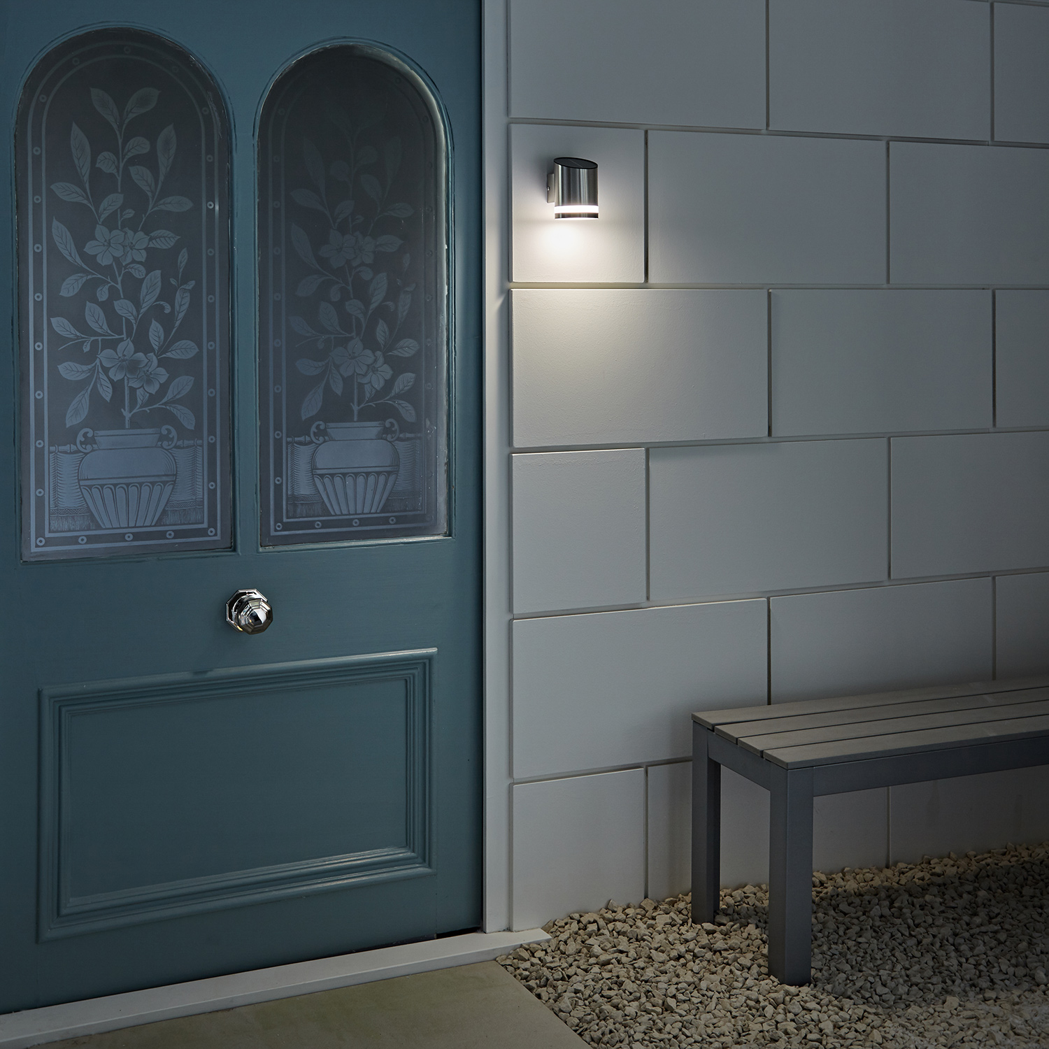 Amazon.co.uk: Lights4fun: Wall Lights & Post Lights