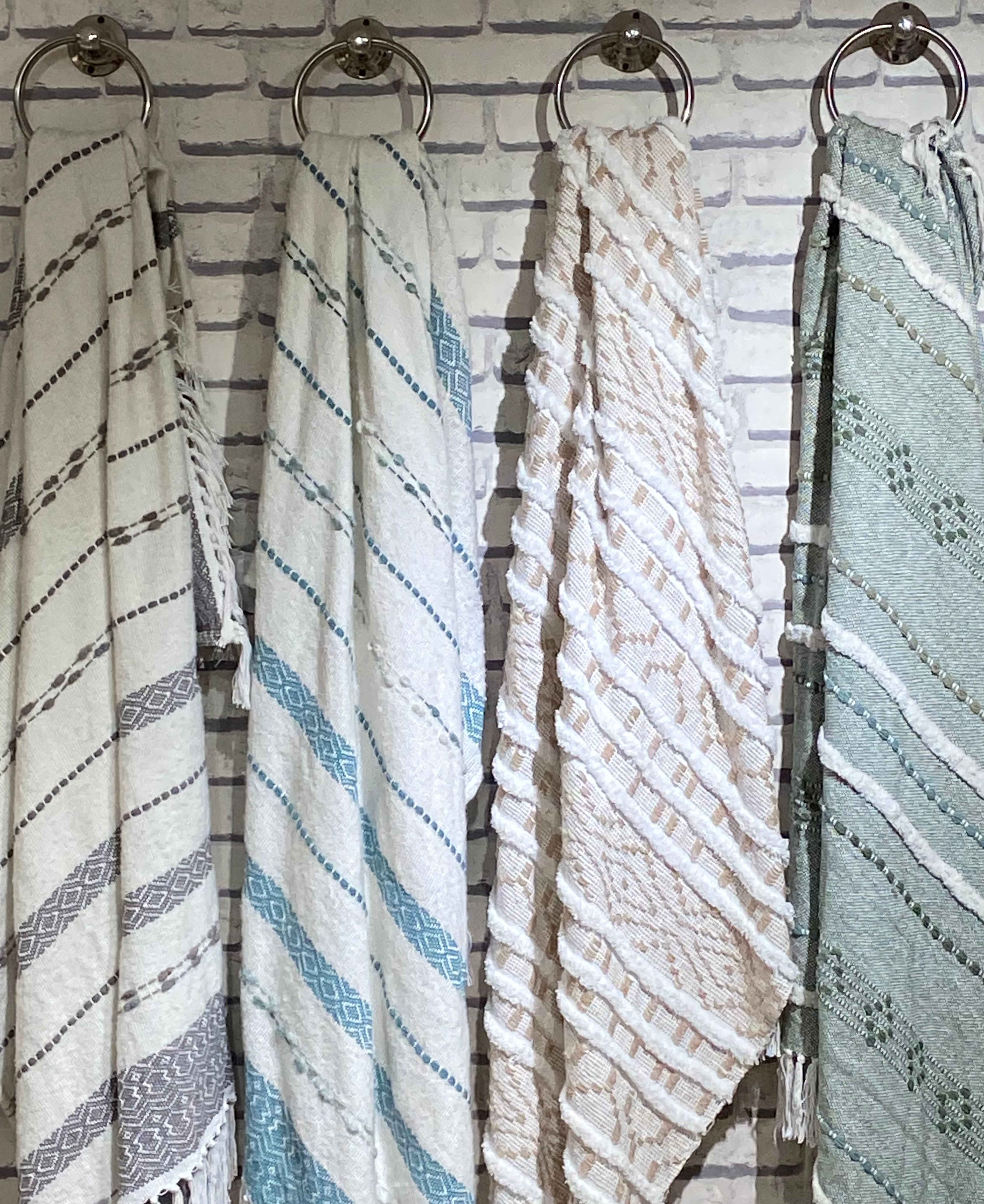 Amazon.in: SHEEN DECOR: THROWS COLLECTIONS