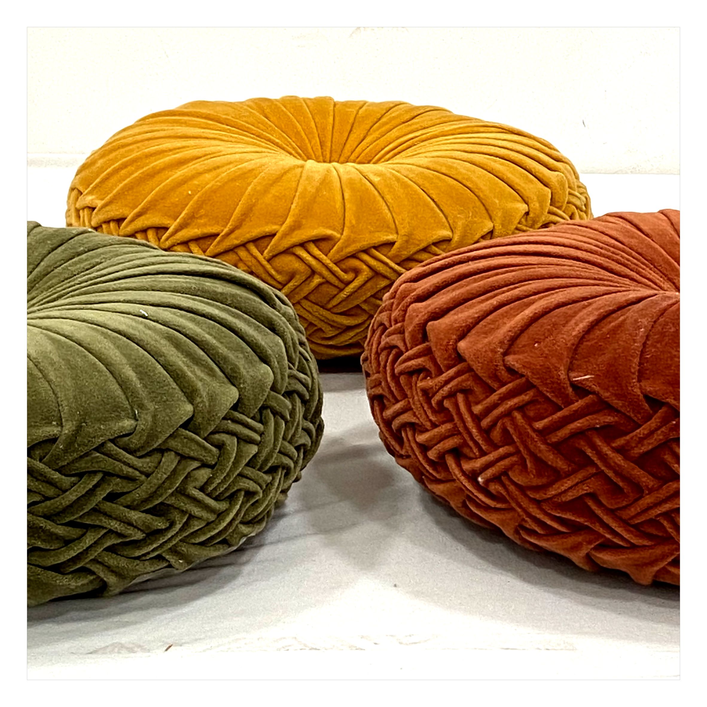 Amazon.in: SHEEN DECOR: Velvet Smocking Stool