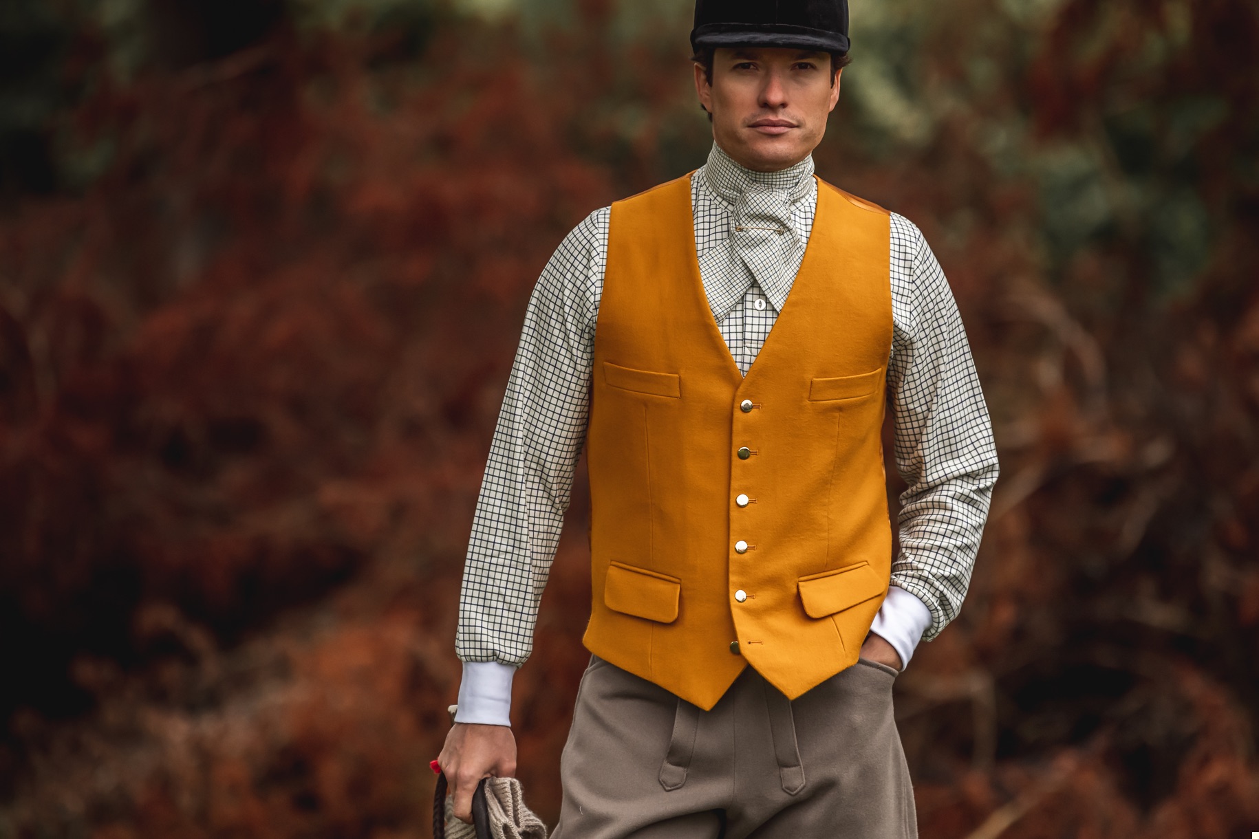 Amazon.fr: Infinity Leather: Men's Waistcoat