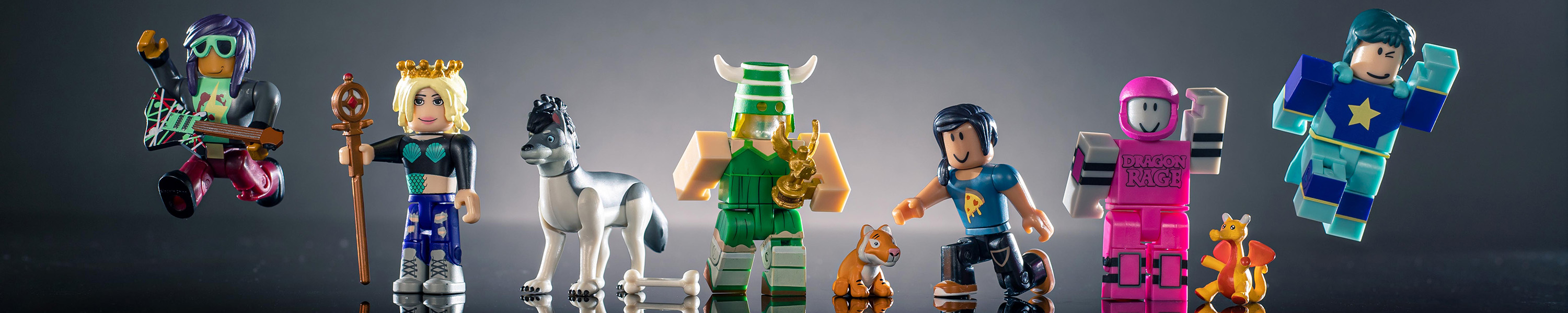 Amazon.com: Roblox Action Figures