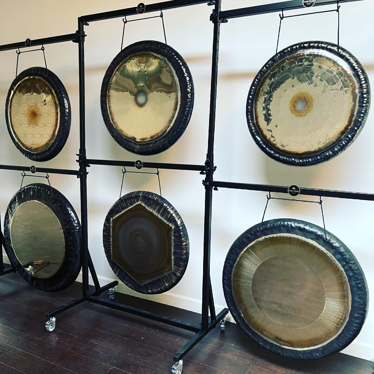 Amazon.com: The Gong Shop: Chau Gongs