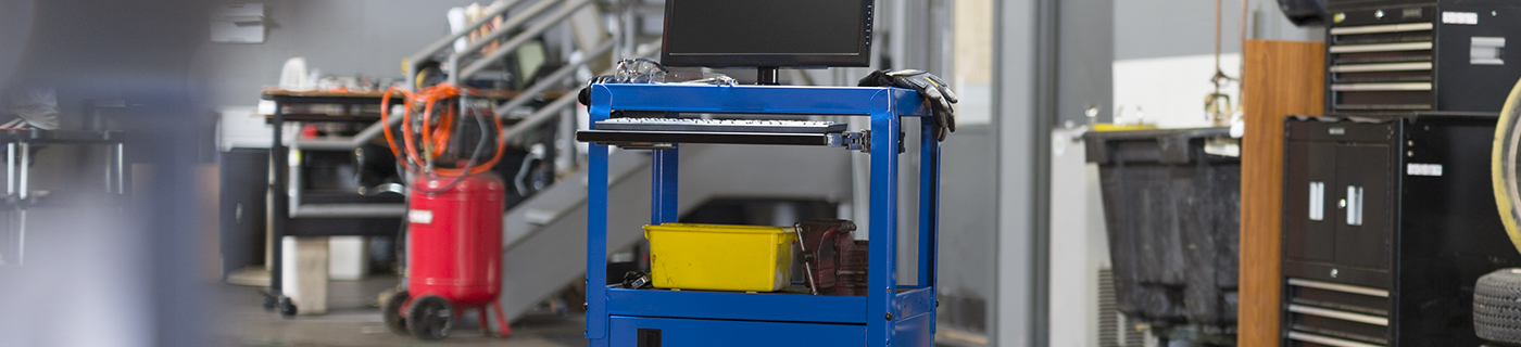 Amazon.com: Luxor Workspaces: Metal AV Carts