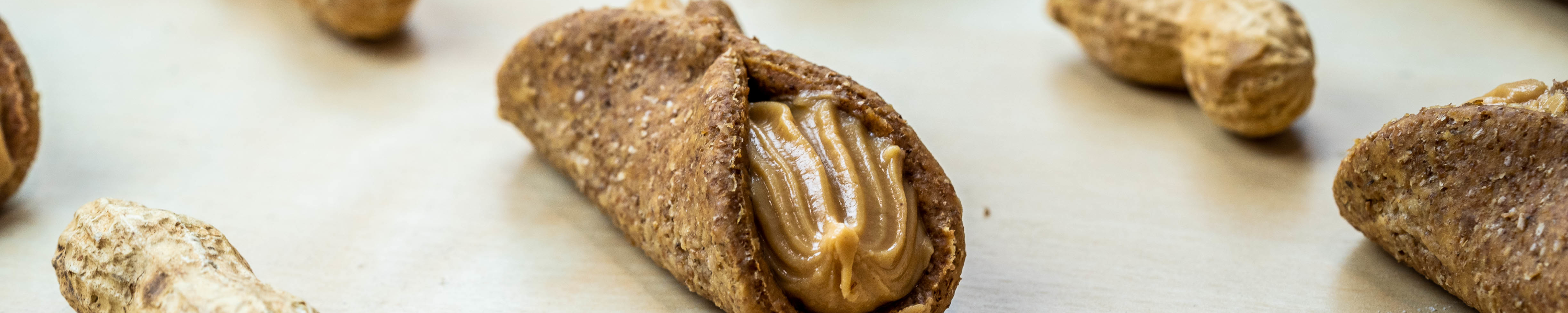 Amazon.com: Annie's Pooch Pops: Peanut Butter Cannolis