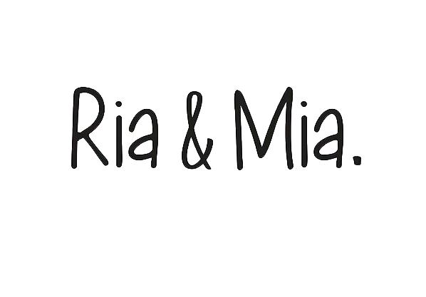 Amazon.com: Ria & Mia