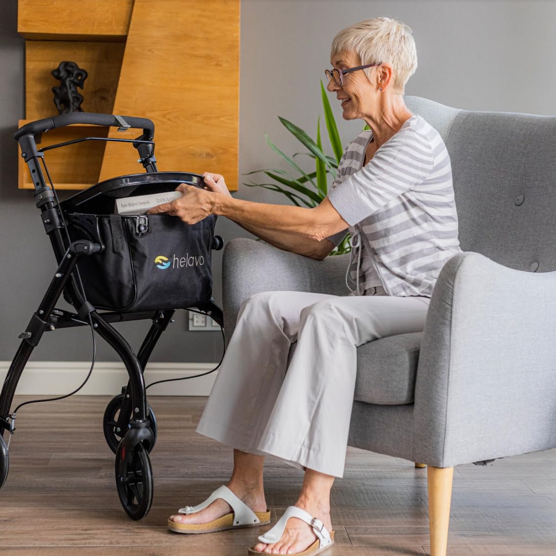 Amazon.com: Helavo: Indoor Rollator