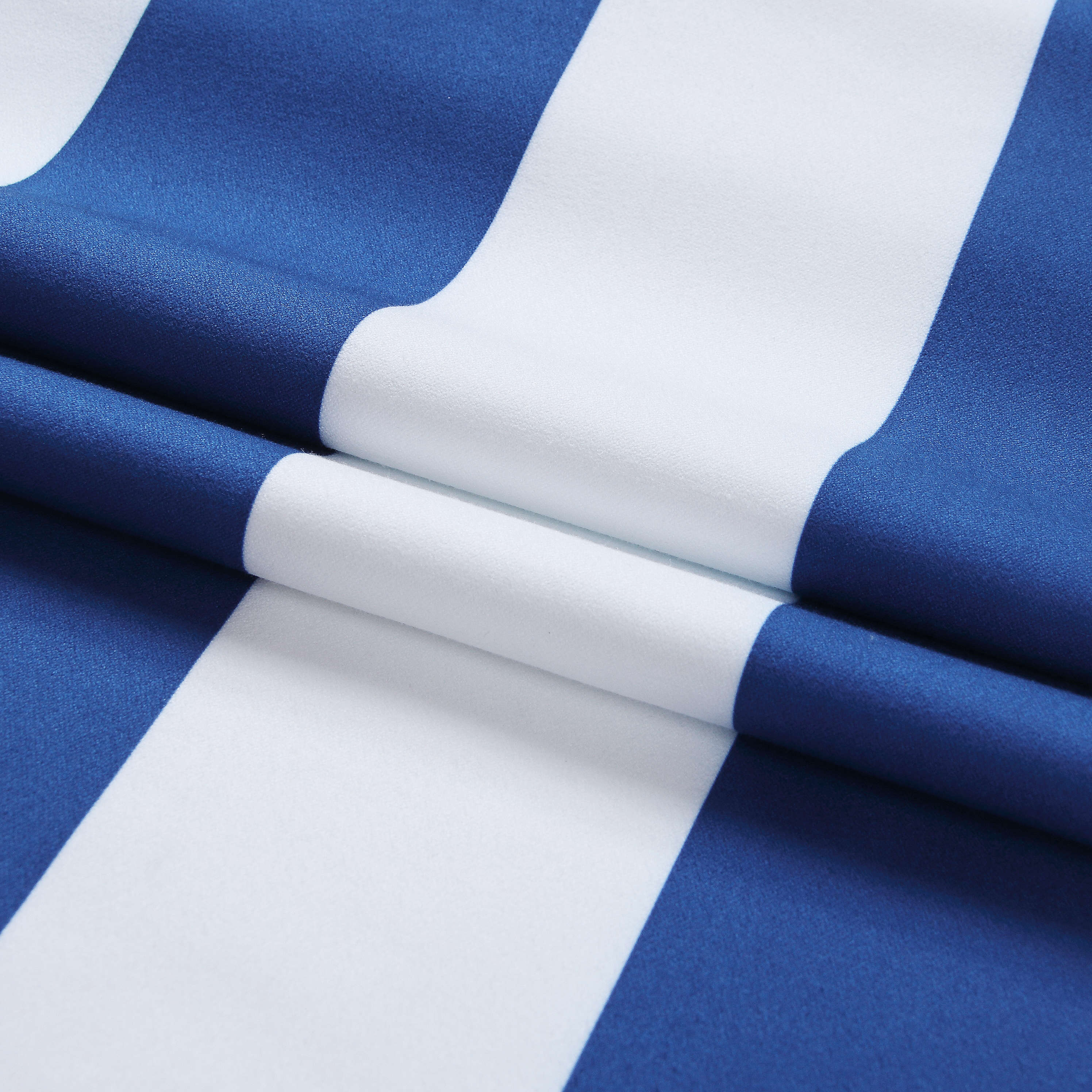 Amazon.com: Darchen: BEACH TOWELS