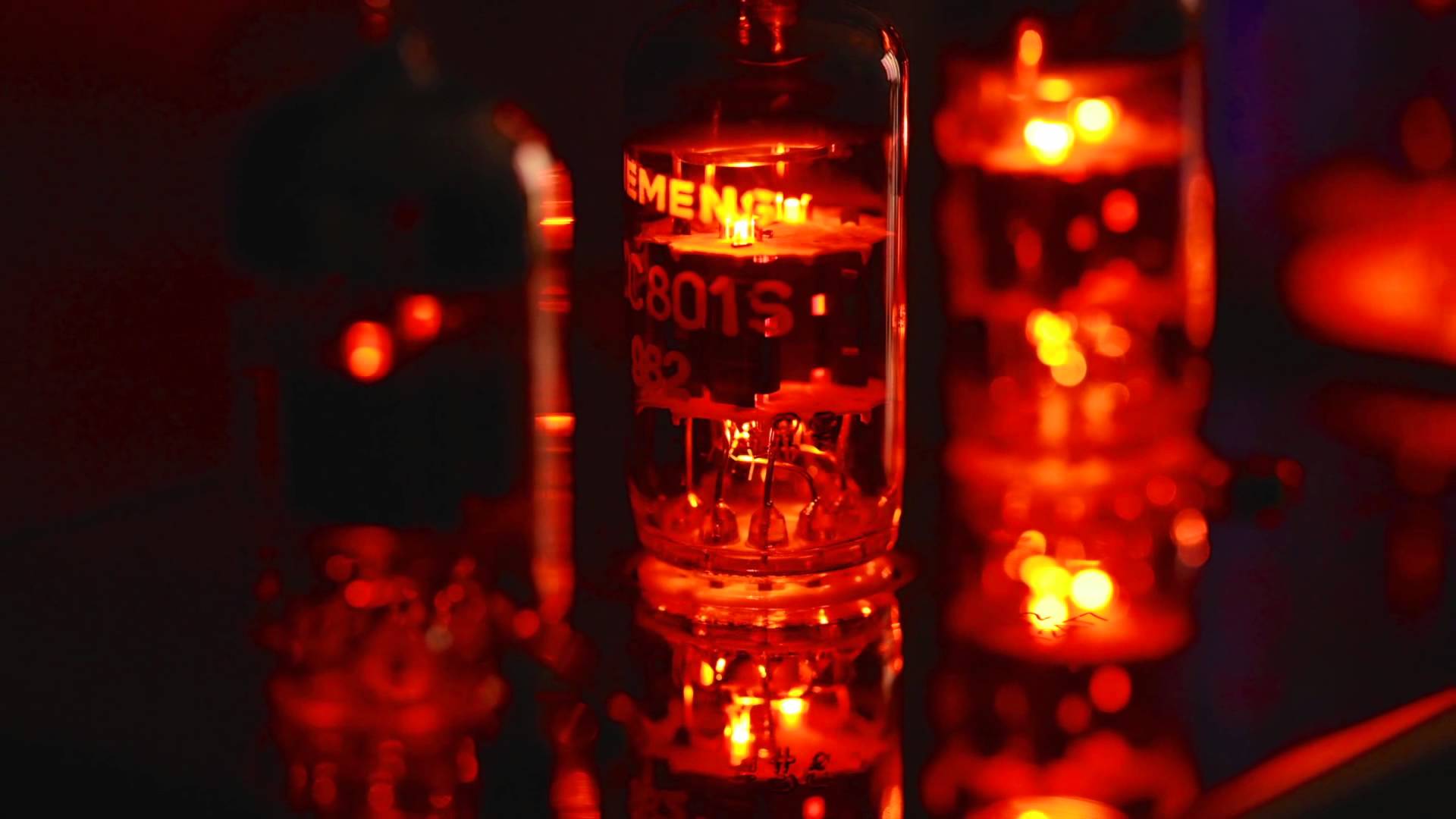 Amazon.com: WORLDS BEST CABLES: Mogami 2497 - Locking RCA