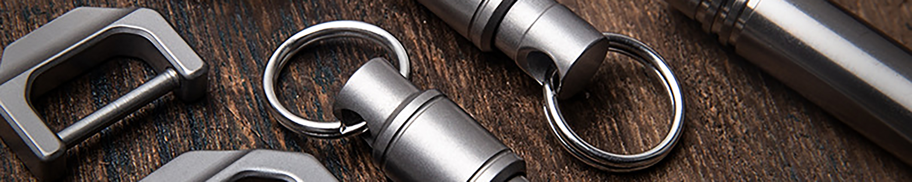 Amazon.com: LULAOLIU: TITANIUM KEYCHAIN