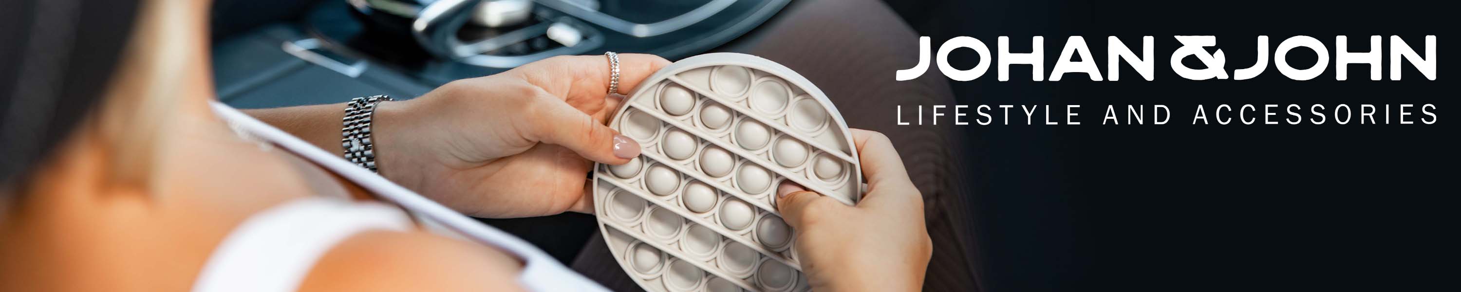 Amazon.com: Johan & John: Lifestyle