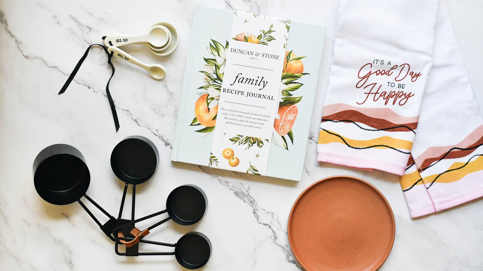 Amazon.com: Duncan & Stone Paper Co.: Family Recipe Journal
